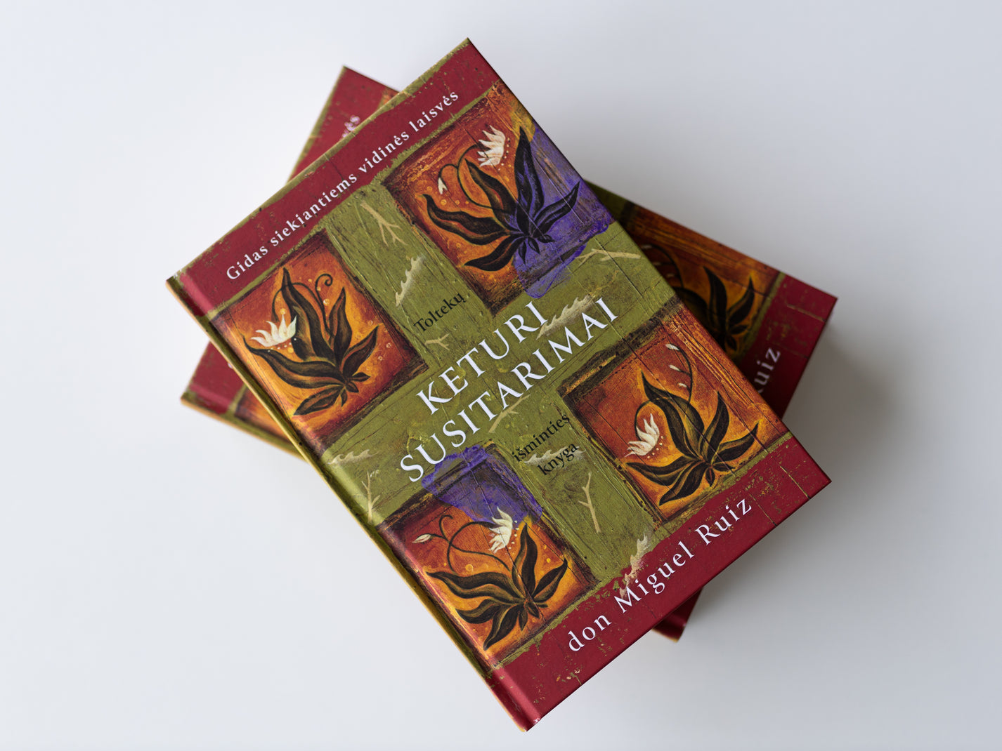 Knyga „KETURI SUSITARIMAI“ – IŠ NAUJO